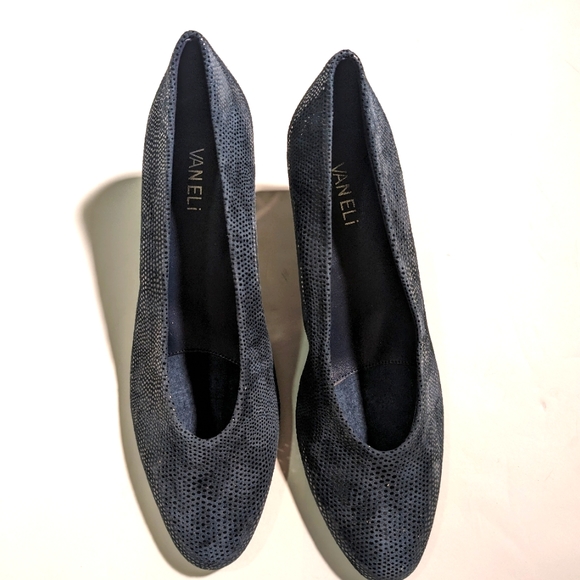 Vaneli | Shoes | Vaneli Sz W Blue Blackish Pumps | Poshmark